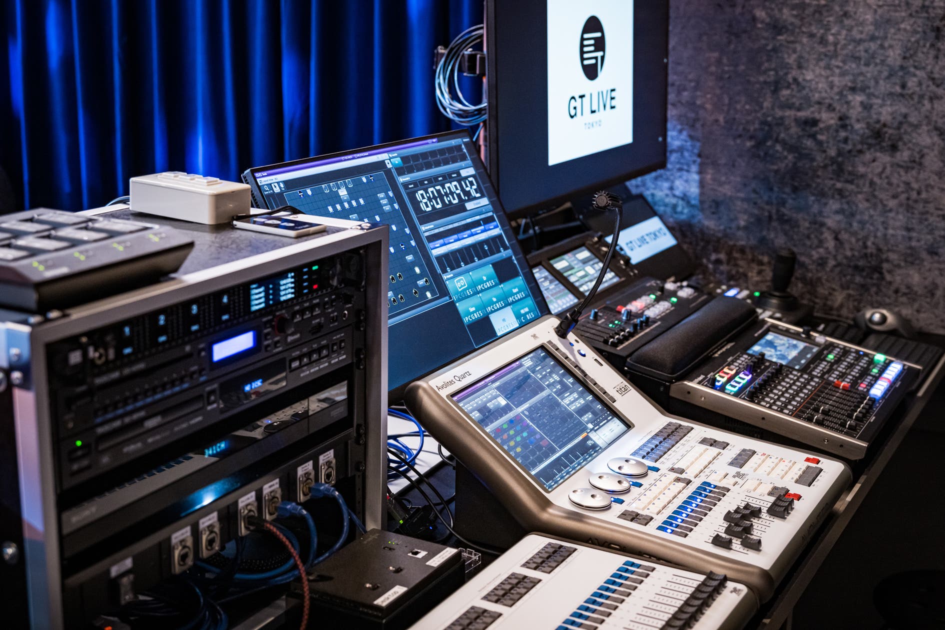 【六本木駅徒歩3分】最高級の音響機器・270インチLEDビジョンを完備。セミナー・パーティーなどあらゆるビジネスイベントに対応。の写真9