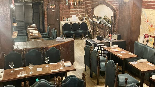 小伝馬町駅徒歩30秒、レトロでオシャレなキッチン付きレンタルスペースの写真2