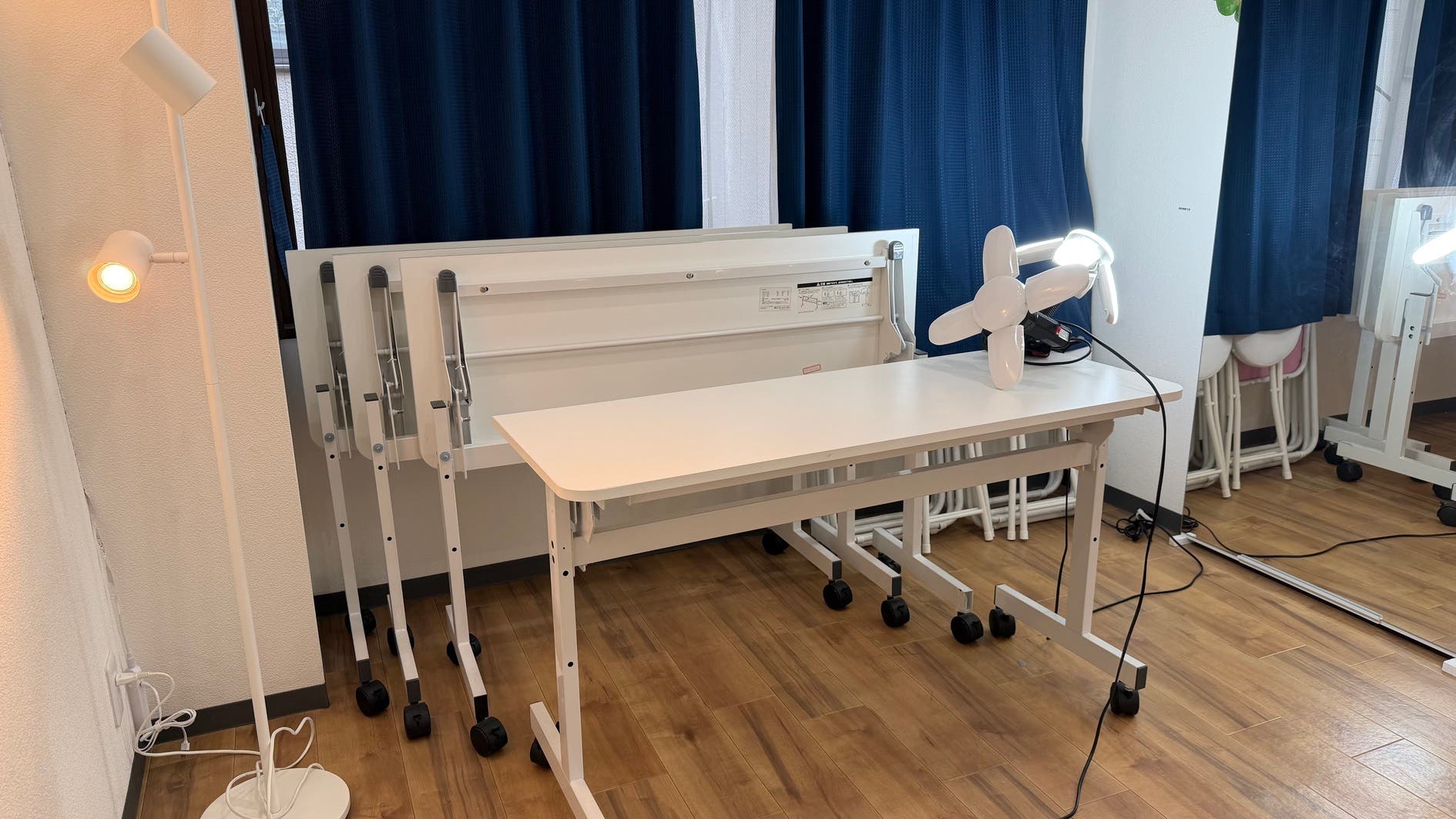 MAHALO:パーソナルカラー診断最適✨撮影用照明2台昼白色明るい壁一面鏡部屋✨:動画撮影:✨骨格診断✨メイクレッスン✨着付けの写真13