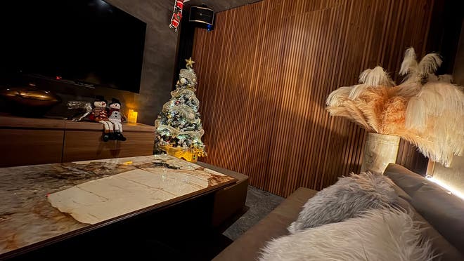 六本木駅から徒歩5分のラグジュアリー個室の写真1