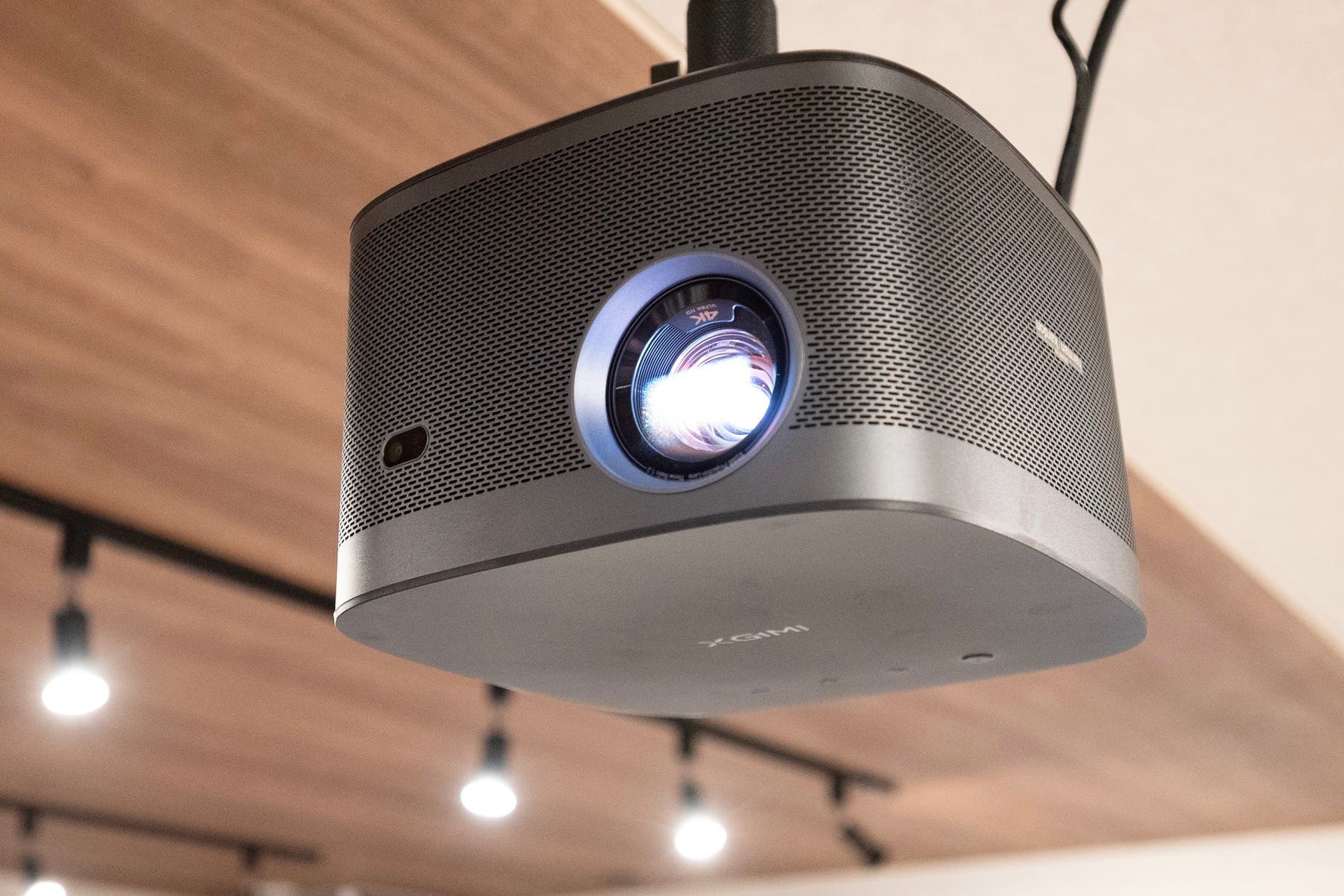 📹プロジェクター（XGIMI HORIZON Pro 4Kプロジェクター）の画像1