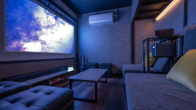 セレコレ🌳クリスマス🎄最大10名🉐ドンキ5分🐧シアター✨プロジェクタ📽️映画🐈⬛デート💓nifty新宿の写真11