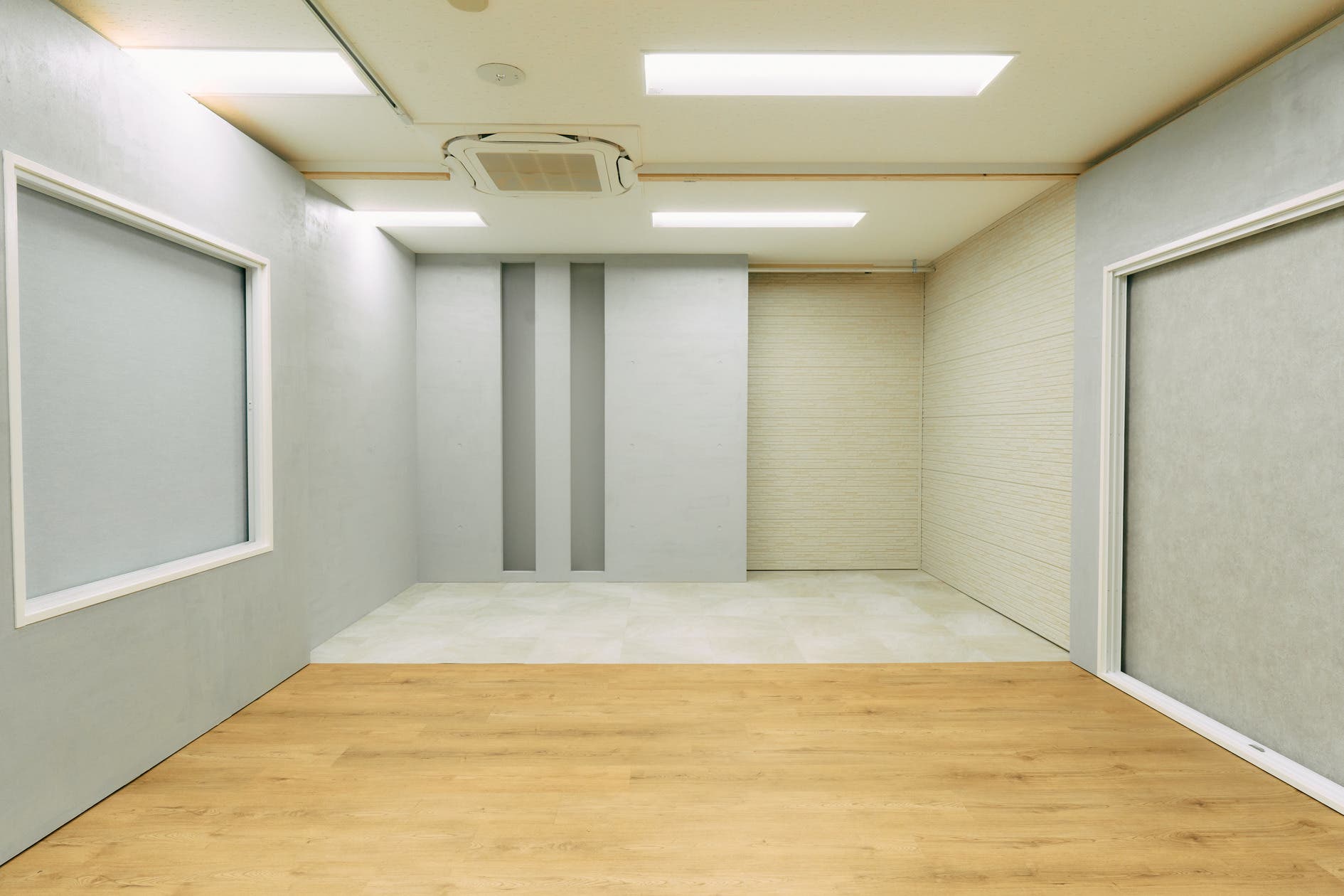 博多駅から徒歩8分。朝の光も夜の光もボタン1つでDayforNightをコンセプトとしたスタジオ LOOP HAKATA403の写真7