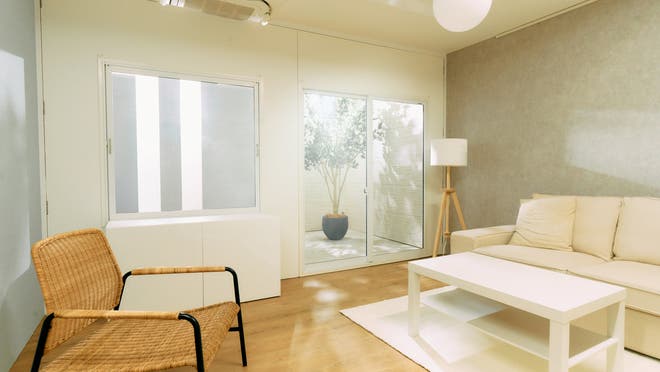 博多駅から徒歩8分。朝の光も夜の光もボタン1つでDayforNightをコンセプトとしたスタジオ LOOP HAKATA403の写真9