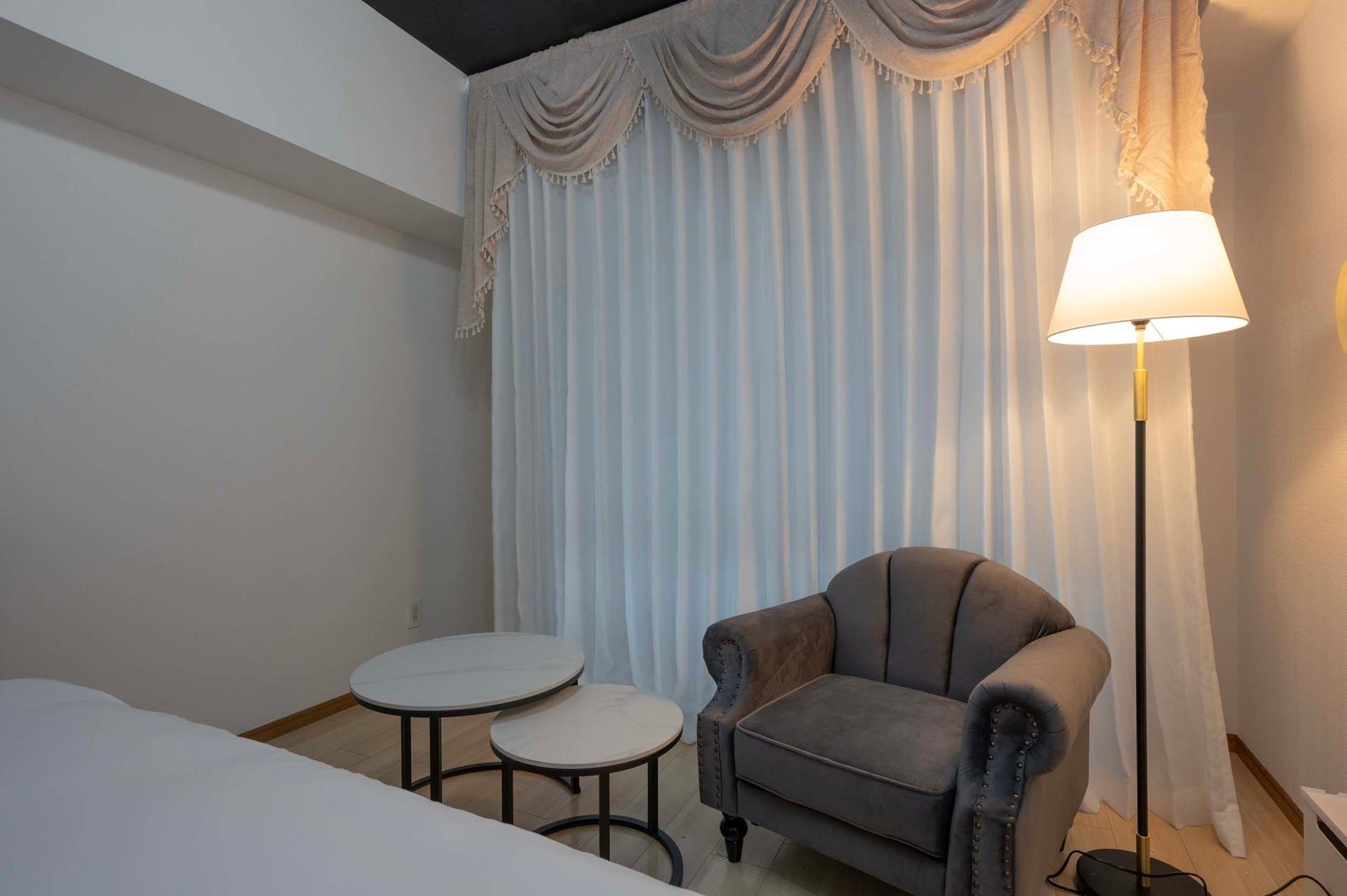 新規OPEN🖤ホテルライク風🤍SNS話題❣️名古屋駅8分🌟【期間限定】撮影スタジオ｜生誕祭｜ポトレ｜コスプレ｜推し活｜商用の写真2