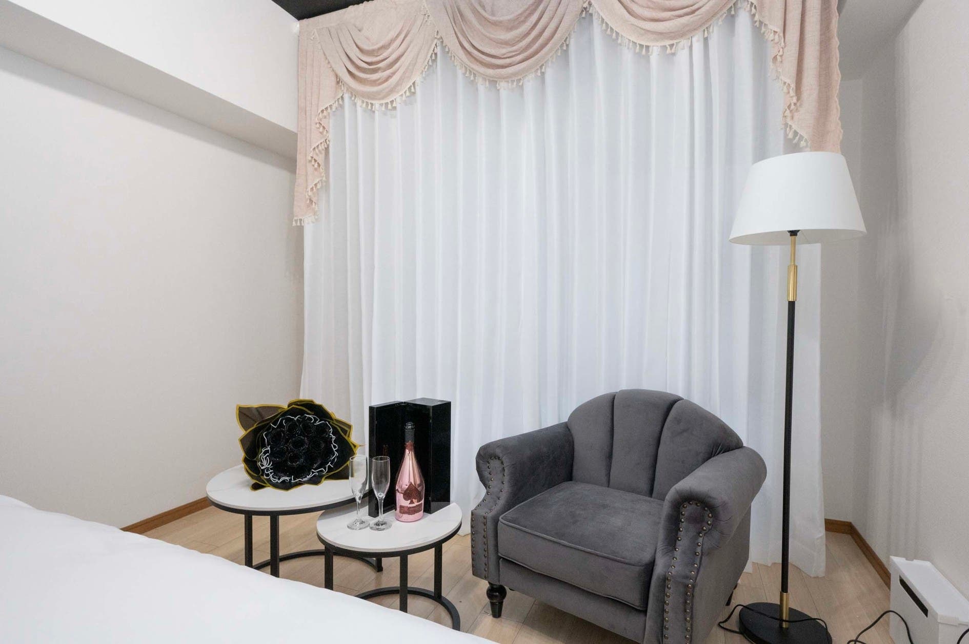 新規OPEN🖤ホテルライク風🤍SNS話題❣️名古屋駅8分🌟【期間限定】撮影スタジオ｜生誕祭｜ポトレ｜コスプレ｜推し活｜商用の写真7