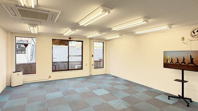 【プレオープン特価500円】広さ63㎡!藤森駅1分のレンタルスタジオ(期間限定)の写真2