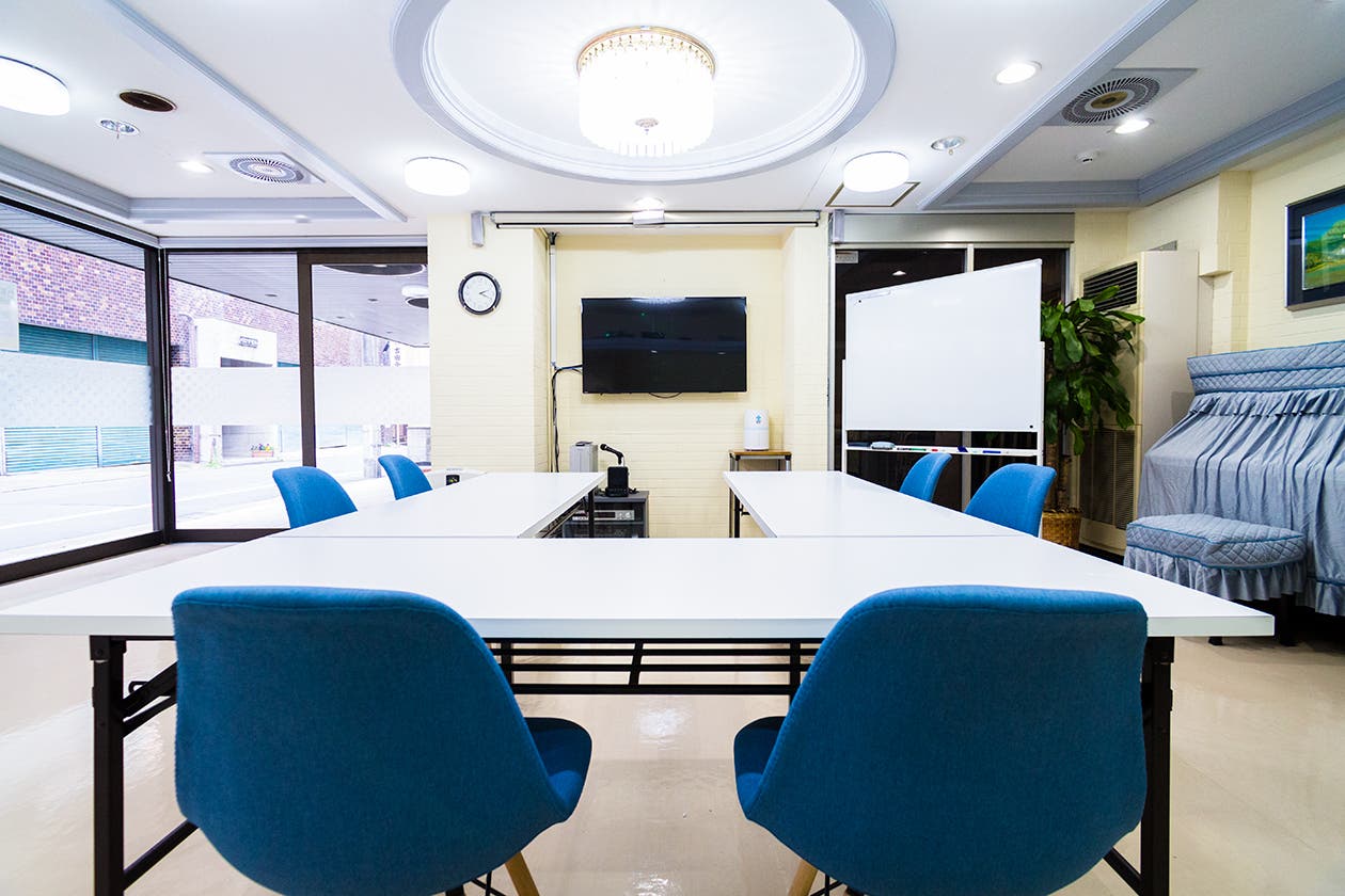 新宿三丁目駅徒歩３分。設備充実多目的スペース💎広々の写真3