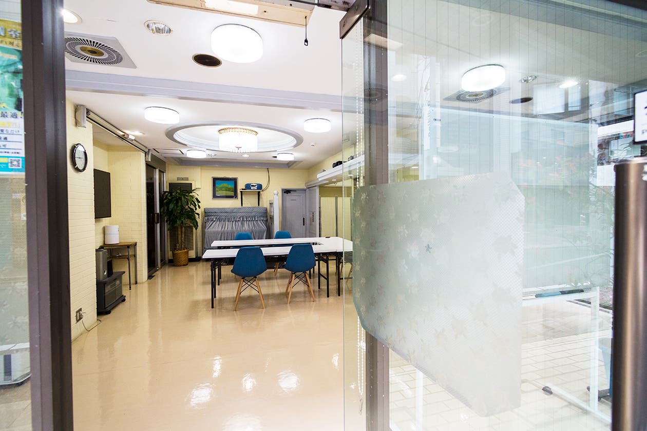 新宿三丁目駅徒歩３分。設備充実多目的スペース💎広々の写真10