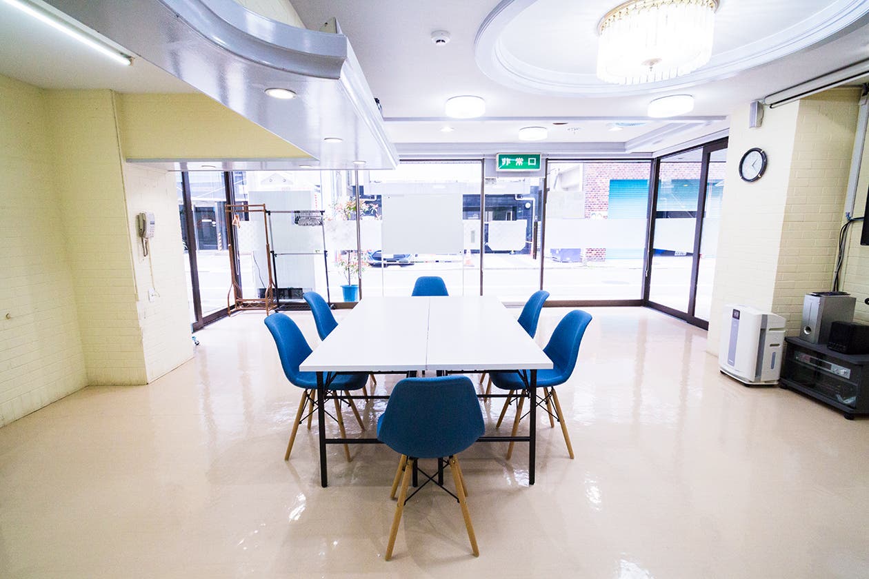 新宿三丁目駅徒歩３分。設備充実多目的スペース💎広々の写真11