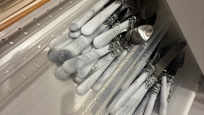 パーティ・懇談会・女子会・ボードゲーム多数!プロジェクター・充電揃ってます✨の写真15