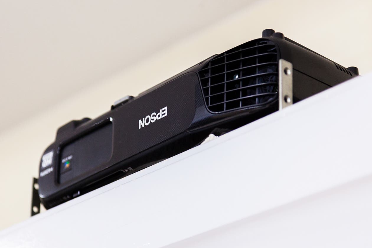 プロジェクターの画像1