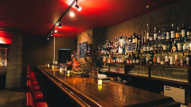 葛西駅から徒歩2分環七沿いの地下1Fにあるバーの写真7