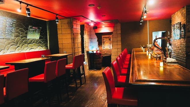 葛西駅から徒歩2分環七沿いの地下1Fにあるバーの写真13