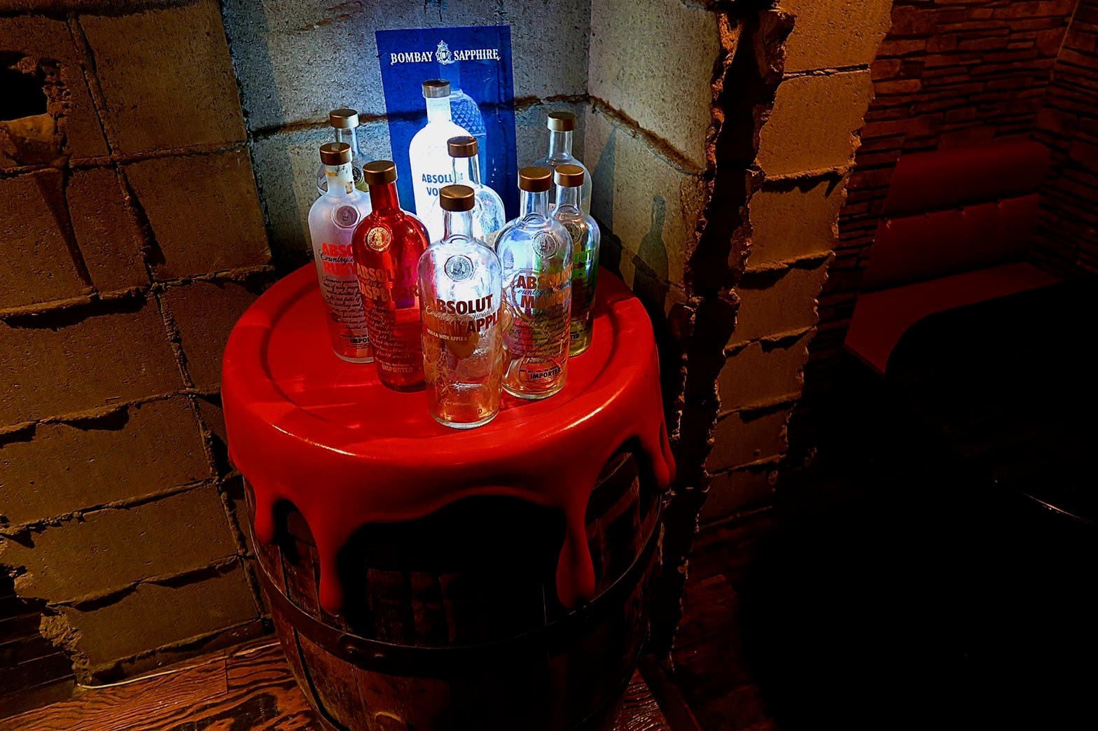 葛西駅から徒歩2分環七沿いの地下1Fにあるバーの写真14