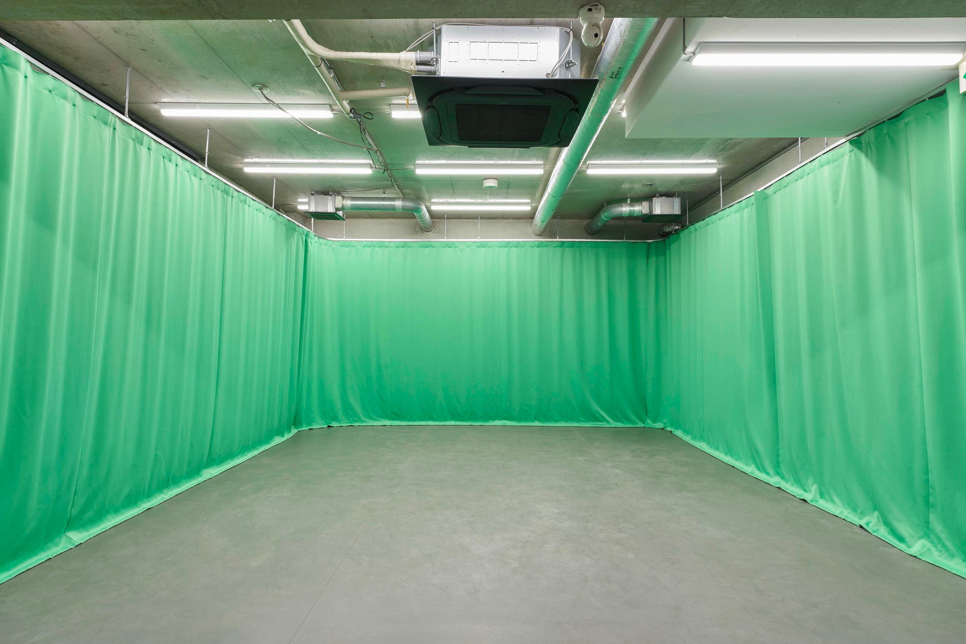 渋谷からアクセス良。桜新町・用賀の撮影スタジオの写真2