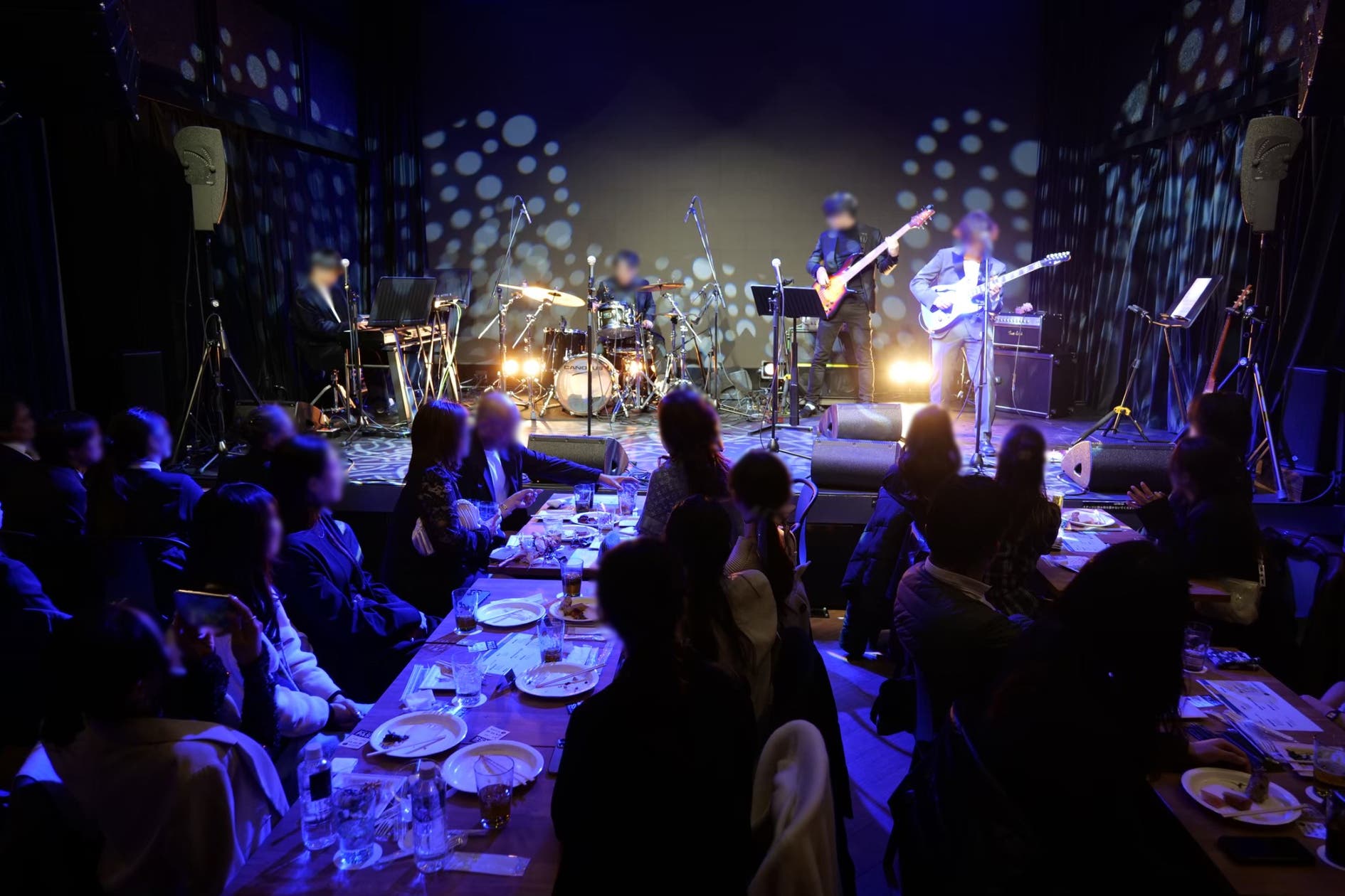 【六本木駅徒歩3分】最高級の音響機器・270インチLEDビジョンを完備。セミナー・パーティーなどあらゆるビジネスイベントに対応。の写真2