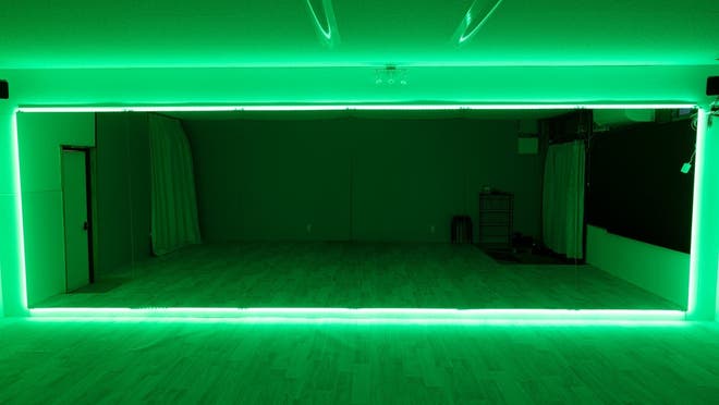 当日予約&1時間〜OK!栗東市唯一の24hスタジオ🎄🎅🎶の写真7