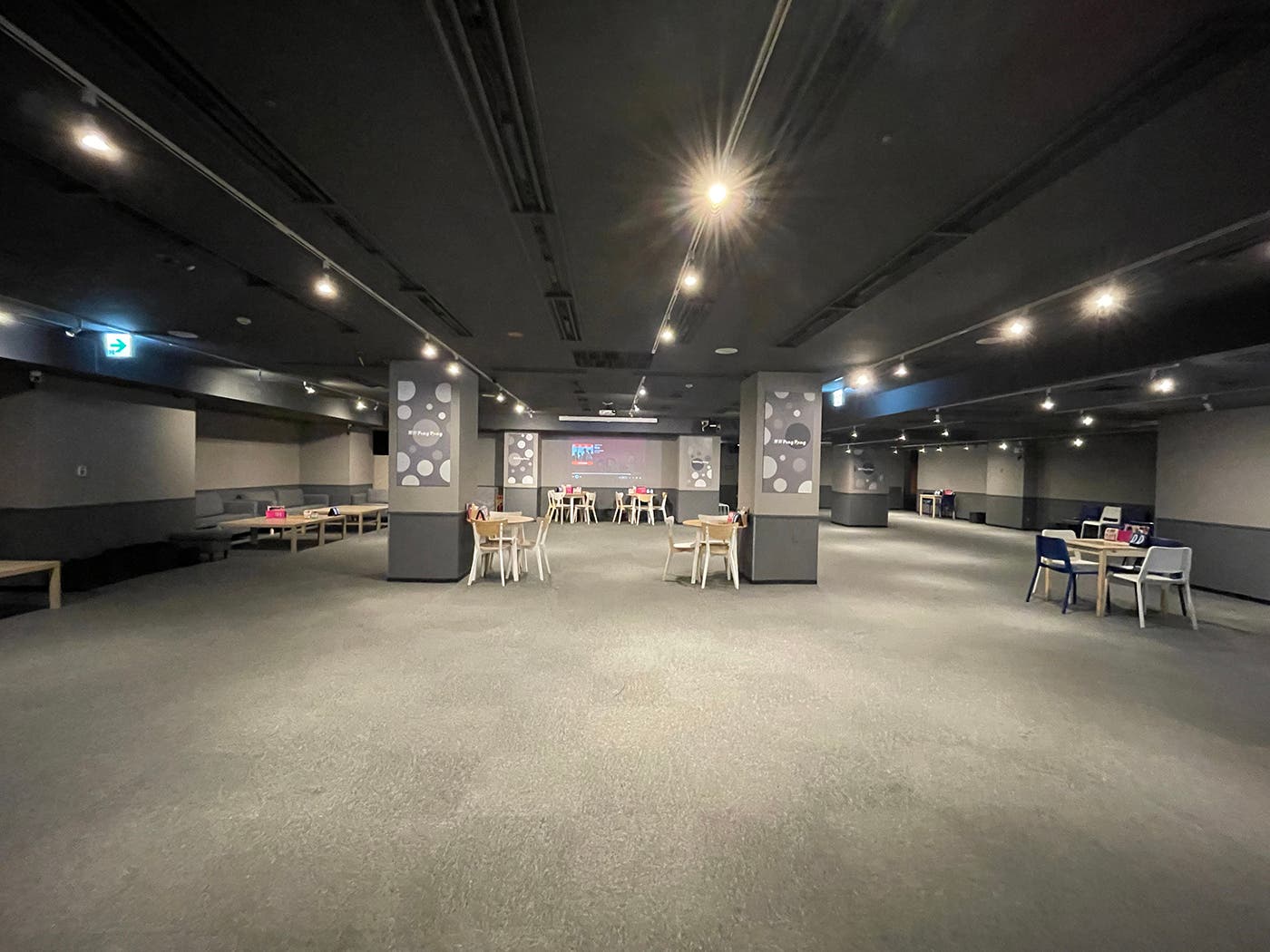 ★JR新宿駅徒歩5分／西武新宿駅徒歩1分！の写真2