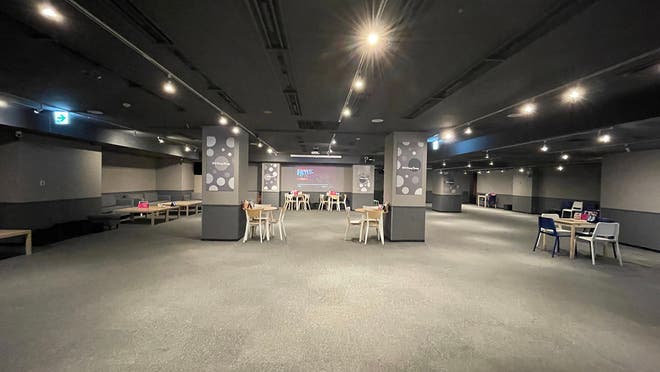 ★JR新宿駅徒歩5分/西武新宿駅徒歩1分!の写真2