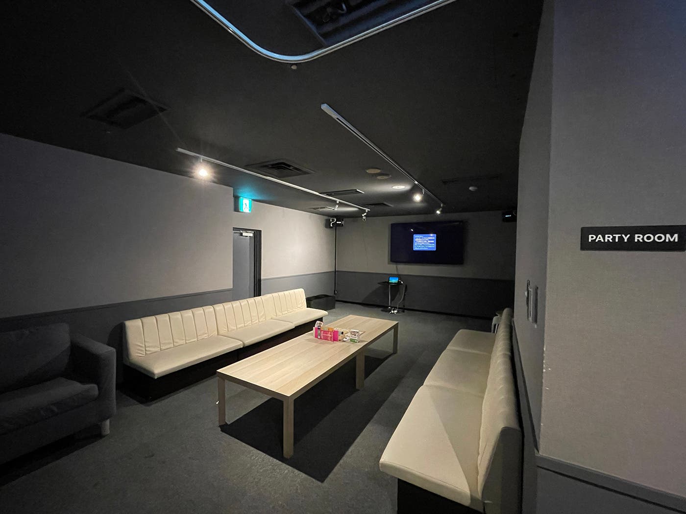 ★JR新宿駅徒歩5分／西武新宿駅徒歩1分！の写真14