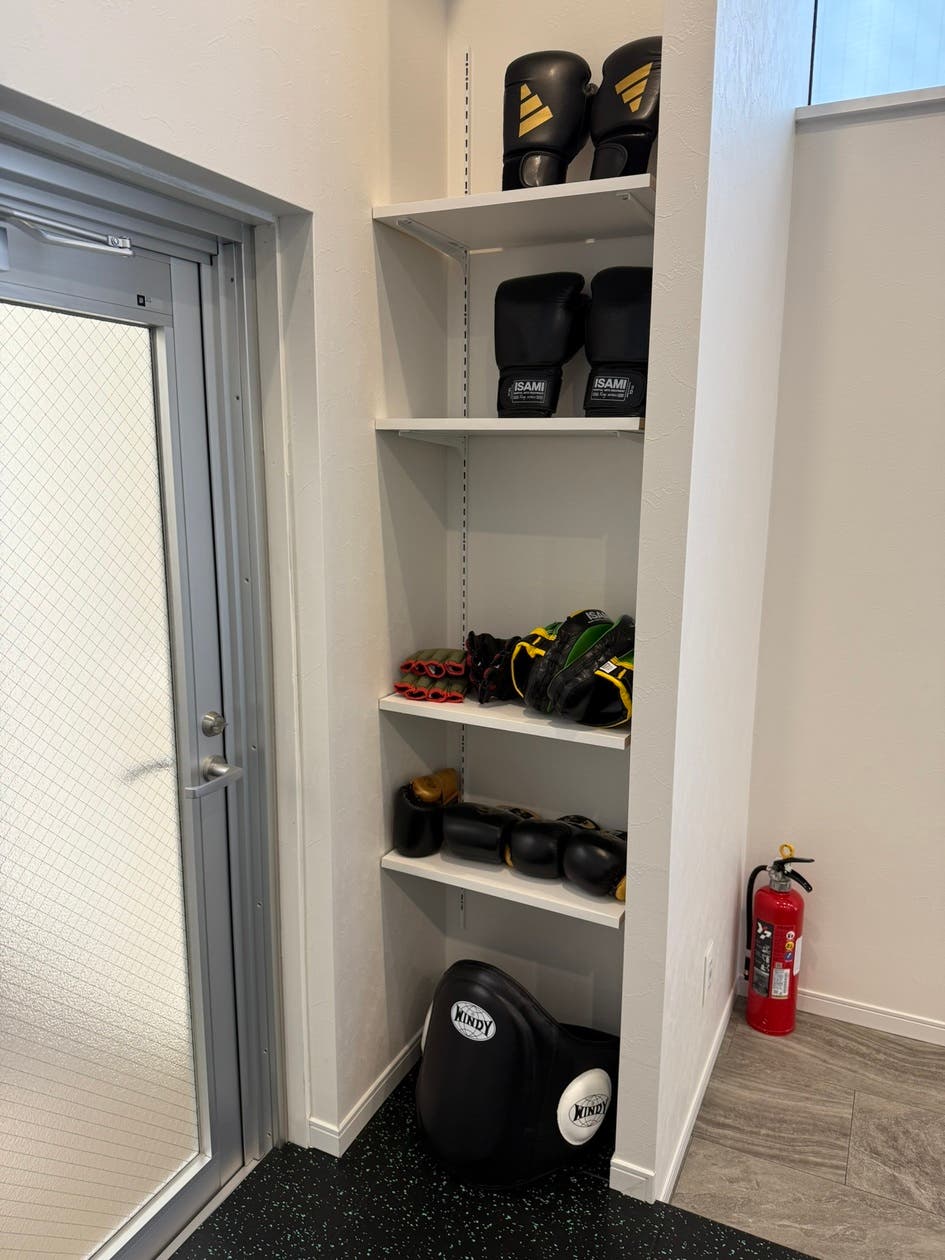 【新宿駅 新南口7分/代々木駅 東口3分】リノベ完成！サンドバッグ・マルチマシン・鏡張りスペース・更衣室付のプライベート空間！の写真15