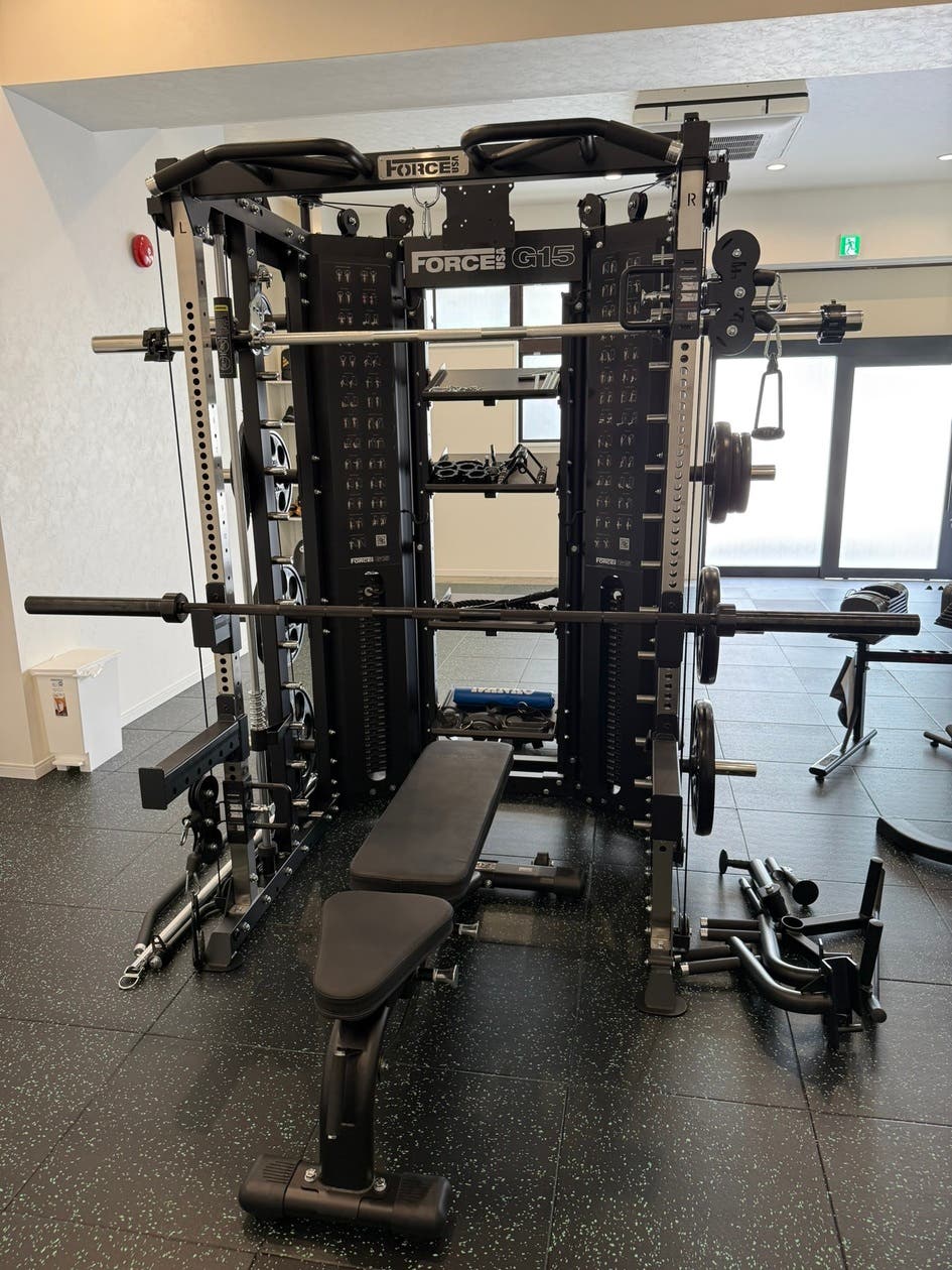 【新宿駅 新南口7分/代々木駅 東口3分】リノベ完成！サンドバッグ・マルチマシン・鏡張りスペース・更衣室付のプライベート空間！の写真7