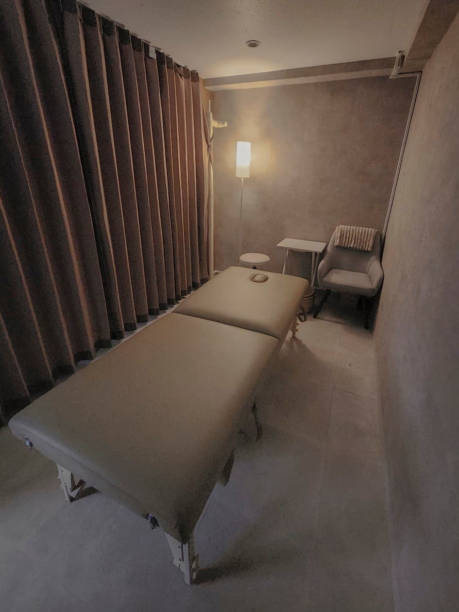 【半個室】銀座駅から徒歩3分のサロンです♪の写真1