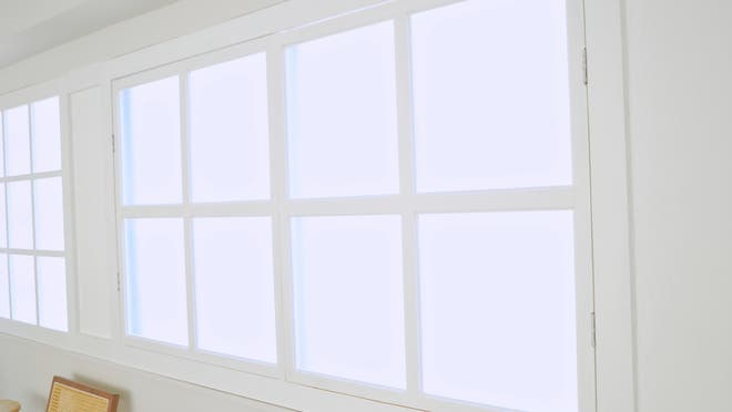 【新横浜エリア/小机駅30秒】移転&新規OPEN 南北のW自然光×機材無料|4Kモニター完備の白壁スタジオ|studio µの写真11