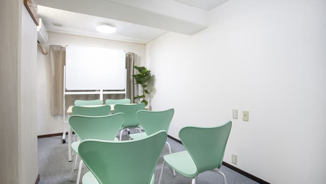 東中野駅30秒サロン可【即予約可・高速度WiFi・除菌完備】各種教室、会議、商談、面接、研修、ボードゲーム等に最適な個室スペースの写真10