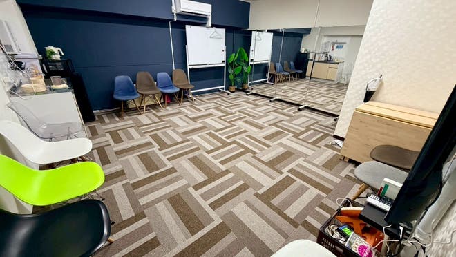 騒ぎ放題‼️ダンスミラー🕺🪩横浜駅徒歩5分🚶1階広々、リフォームしたてで綺麗なキッチンありダンススタジオオープン‼️の写真8