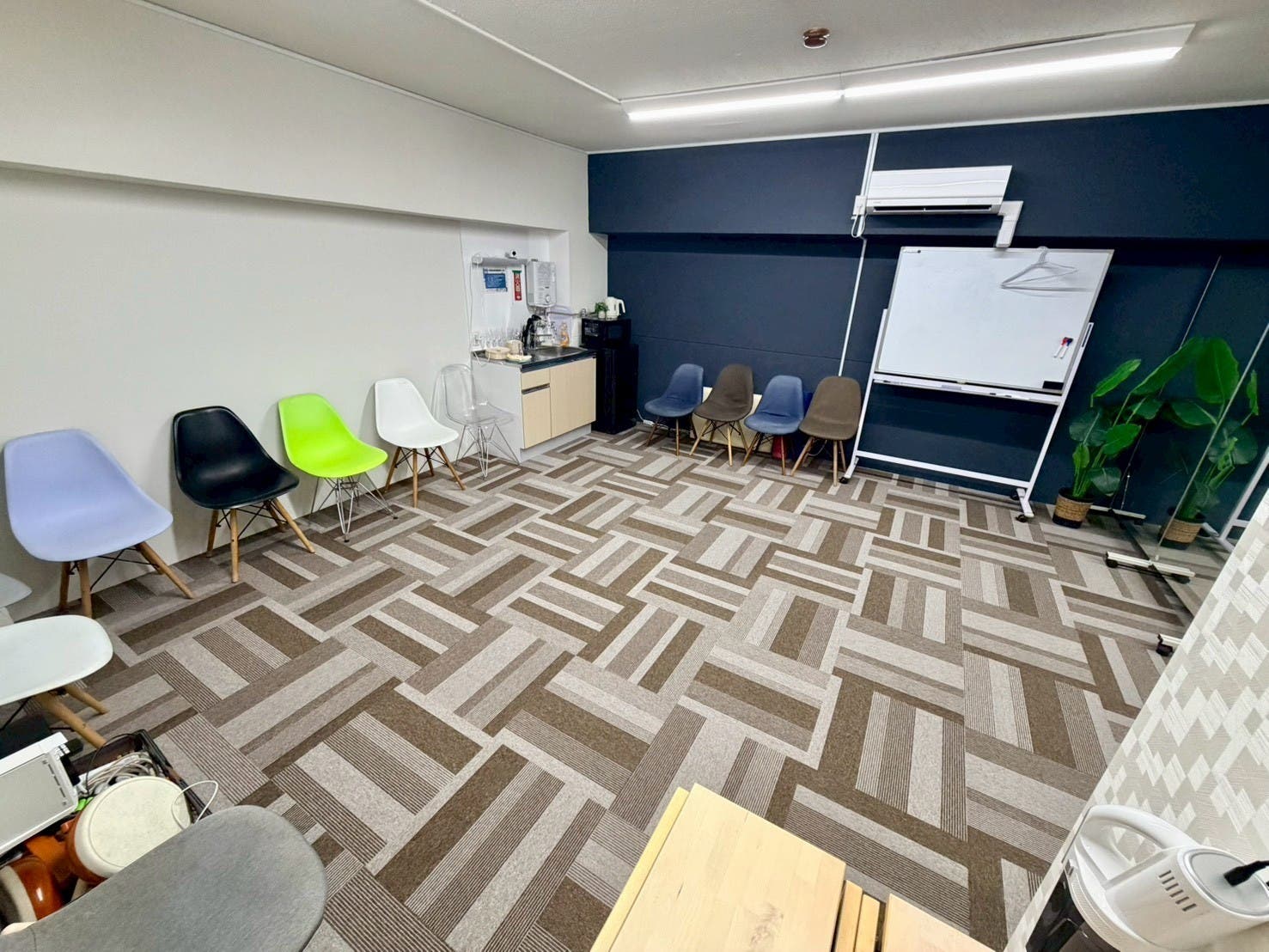 騒ぎ放題‼️ダンスミラー🕺🪩横浜駅徒歩５分🚶１階広々、リフォームしたてで綺麗なキッチンありダンススタジオオープン‼️の写真19