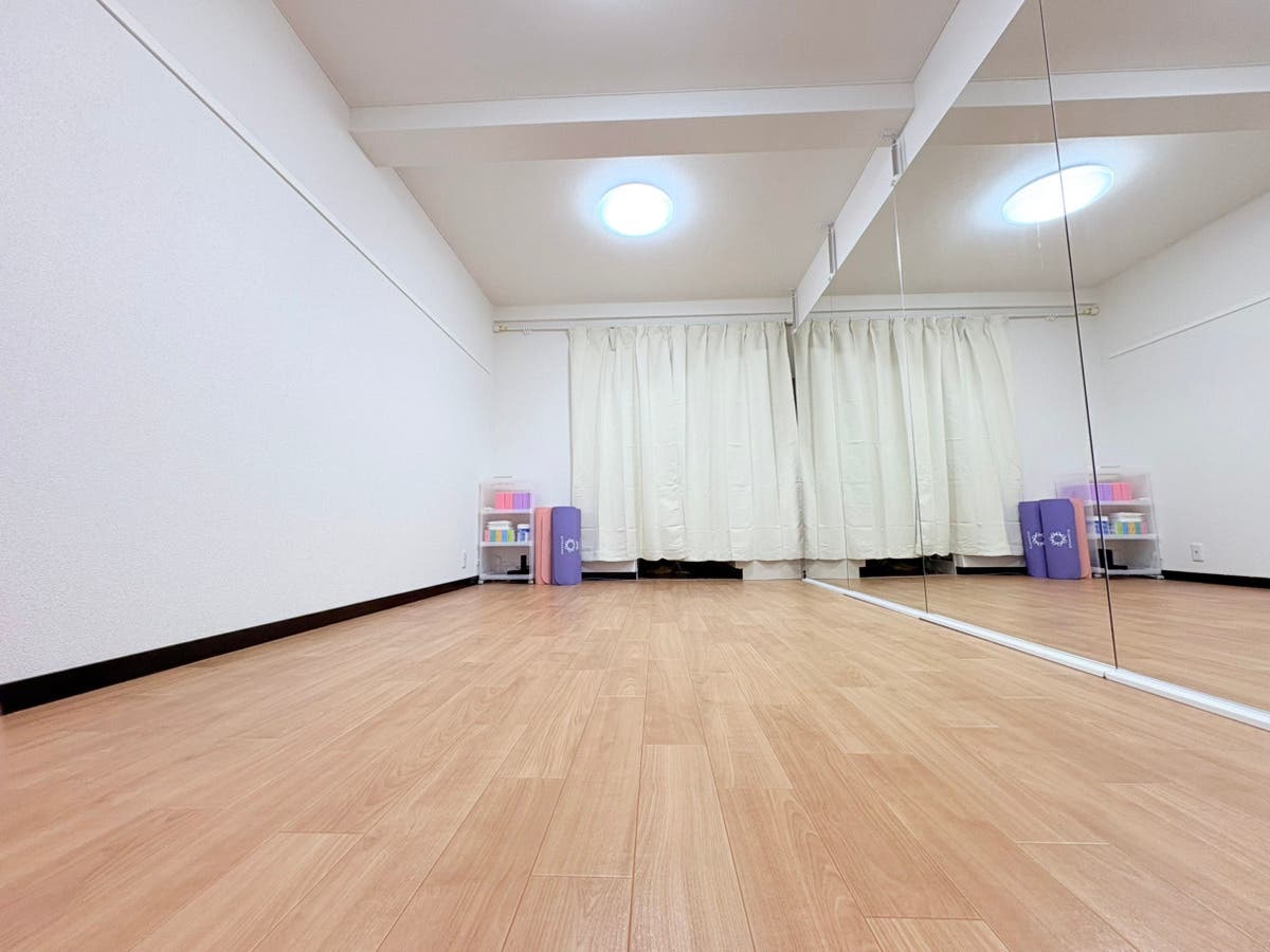 オープン価格！【JR八王子駅徒歩2分】駅チカ/キレイ/格安が揃うレンタルスタジオ。24時間/少人数利用に最適！の写真2