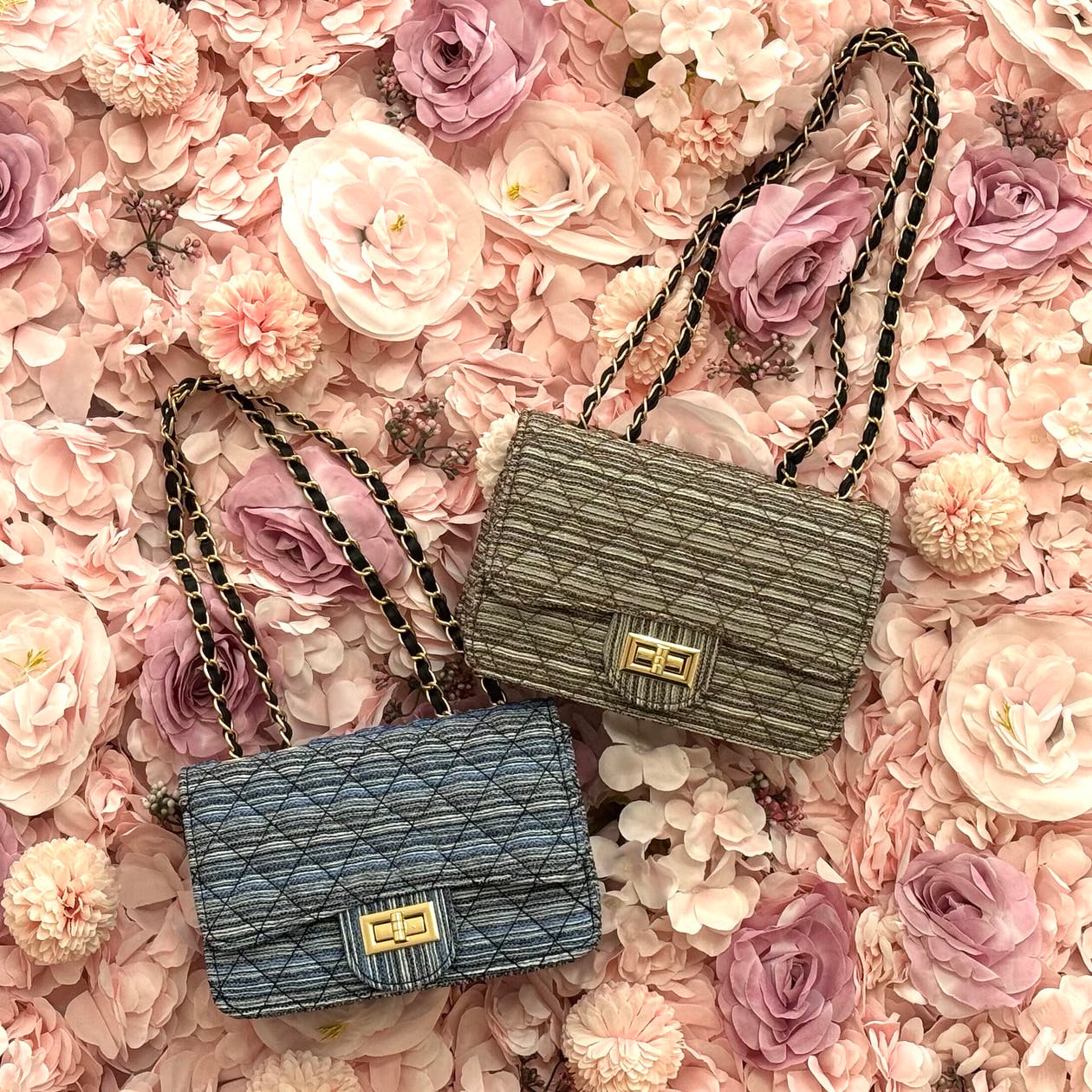 【渋谷・三軒茶屋エリア】駅チカ・自然光たっぷり白壁×バラ背景撮影スタジオ｜ポートレート・ファッション・商品・SNS撮影の写真9