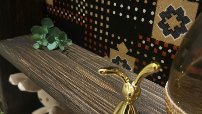 アンティーク調の癒し空間 4人掛けテーブル、椅子×4脚の写真6