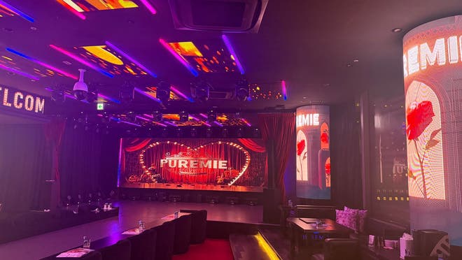 銀座・新橋エリアの大型ショークラブの写真2