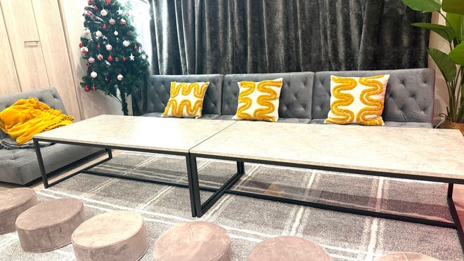 パーティ・懇談会・女子会・ボードゲーム多数!プロジェクター・充電揃ってます✨の写真1