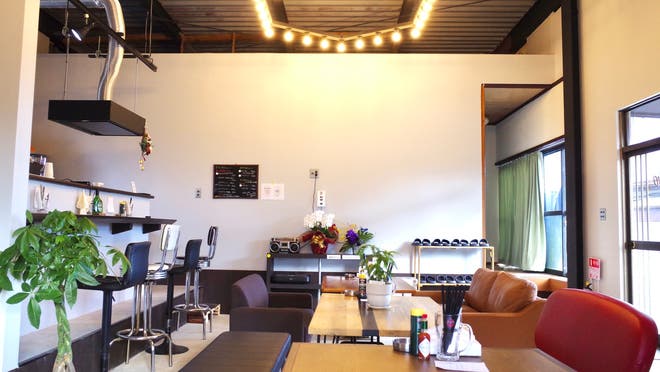 団体様歓迎!大部屋の和室とカフェ併設の1棟貸し切りゲストルームの写真5