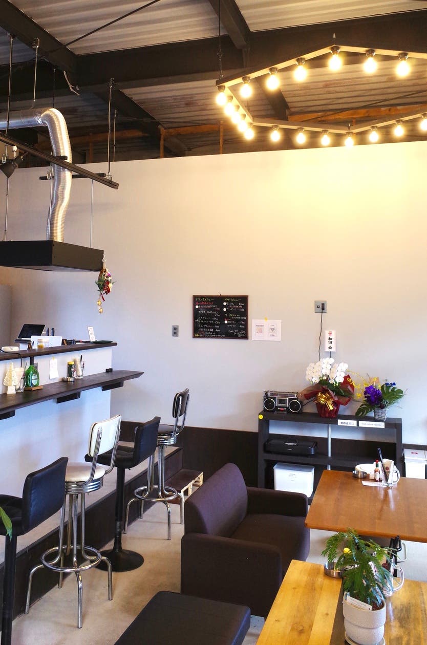 団体様歓迎！大部屋の和室とカフェ併設の1棟貸し切りゲストルームの写真6