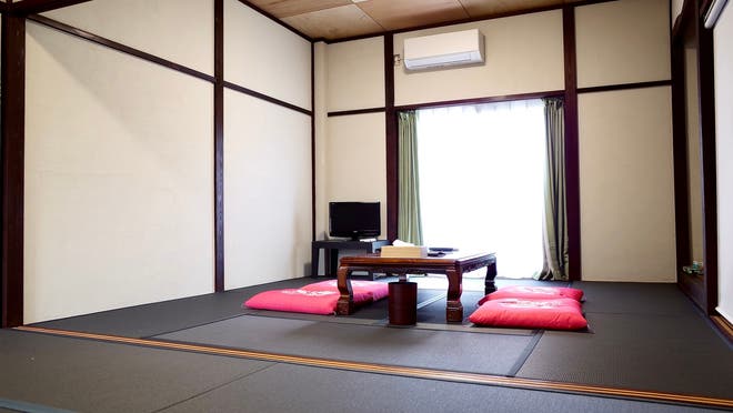 団体様歓迎!大部屋の和室とカフェ併設の1棟貸し切りゲストルームの写真23