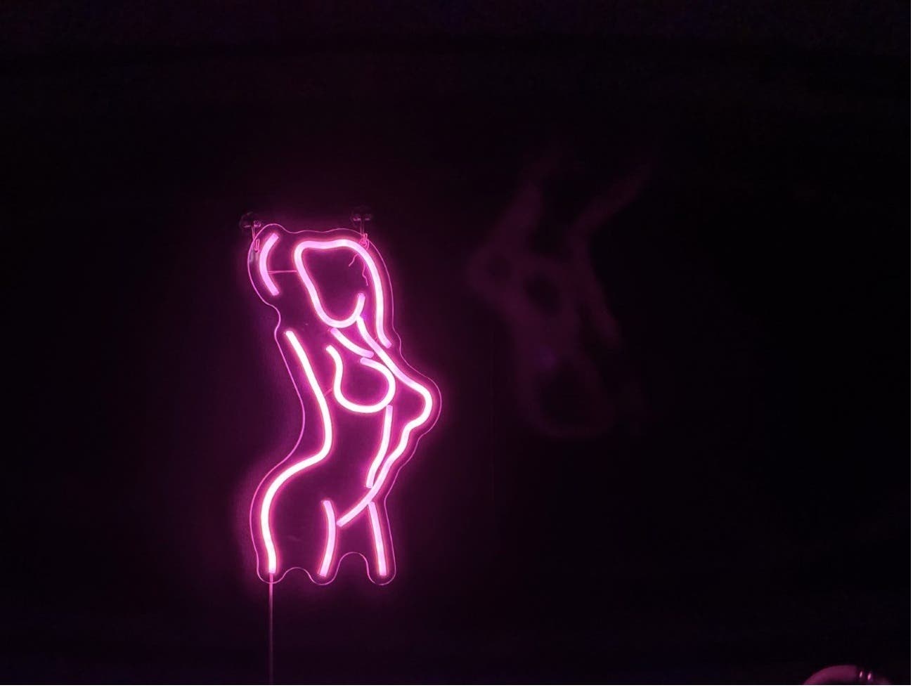 東新宿の隠れ家映えジム！大鏡・撮影ライト・三脚・化粧台完備！動画撮影・ダンス・自主トレに最適な貸切空間！の写真6