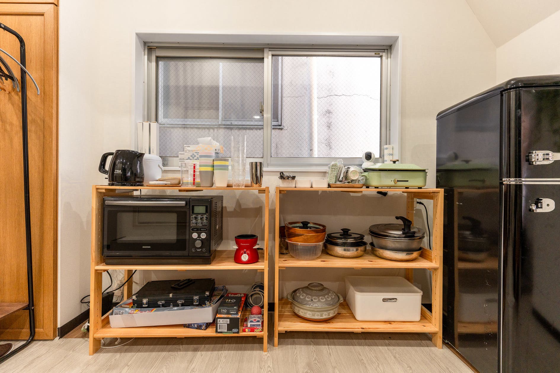 渋谷駅徒歩6分🚶‍♀️白×木目の大人おしゃれスぺース🌿女子会・推し活・誕生日会・映画鑑賞✨65型TV◎忘年会・クリスマス🎄の写真8