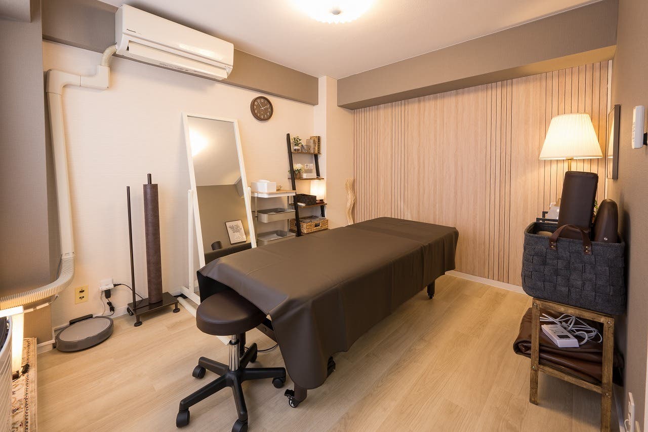 【渋谷駅徒歩3分】電動ベッド装備の完全個室プライベートサロンNEW OPEN！の写真1