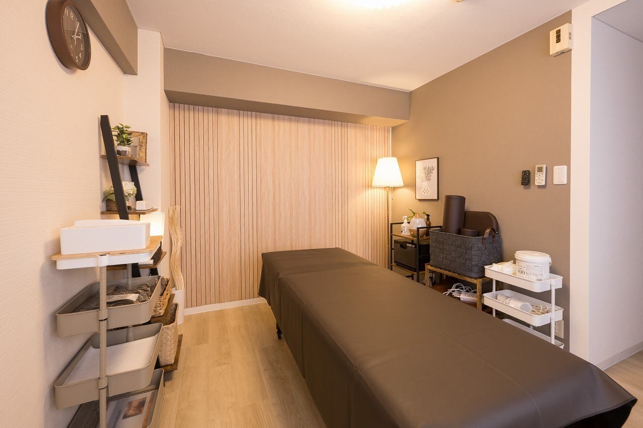 【渋谷駅徒歩3分】電動ベッド装備の完全個室プライベートサロンNEW OPEN！の写真4