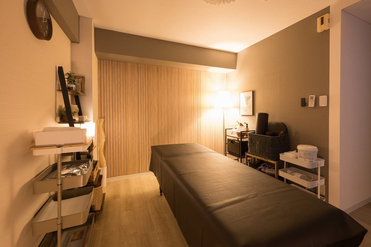 【渋谷駅徒歩3分】電動ベッド装備の完全個室プライベートサロンNEW OPEN！の写真10