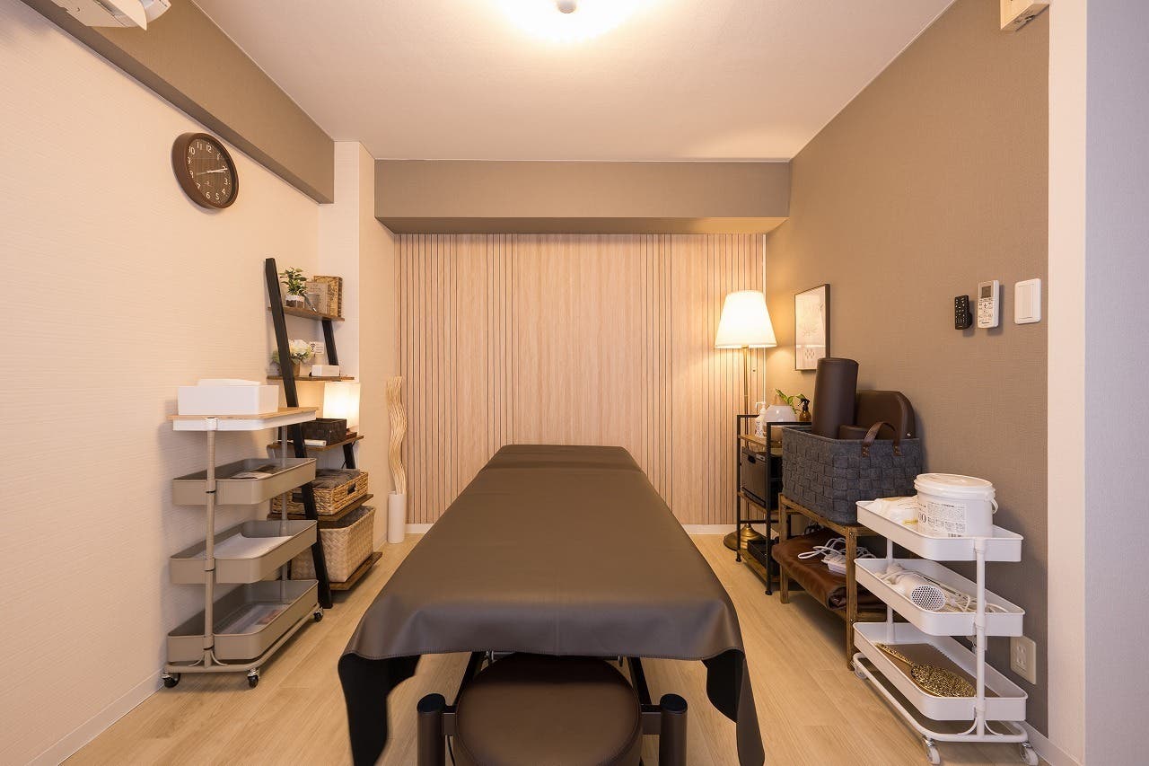 【渋谷駅徒歩3分】電動ベッド装備の完全個室プライベートサロンNEW OPEN！の写真5