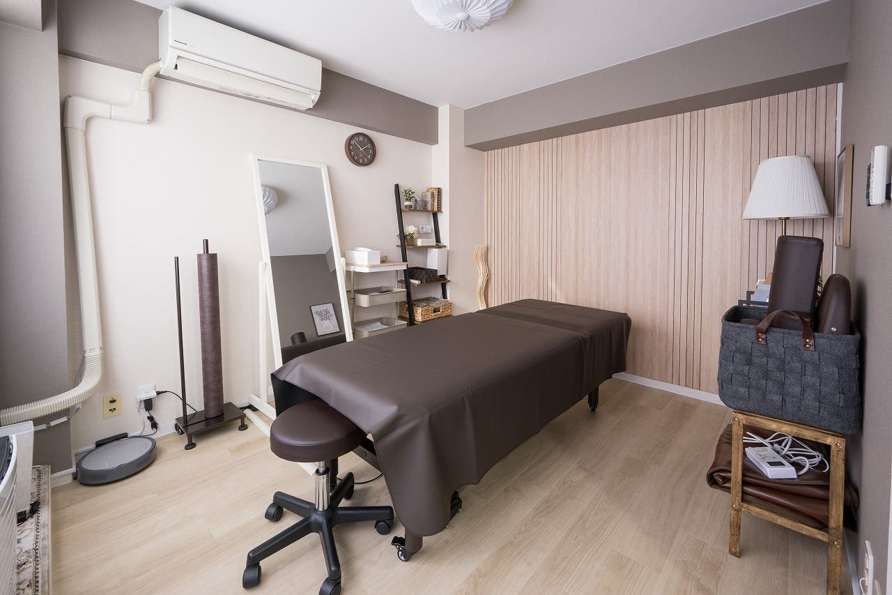 【渋谷駅徒歩3分】電動ベッド装備の完全個室プライベートサロンNEW OPEN！の写真8