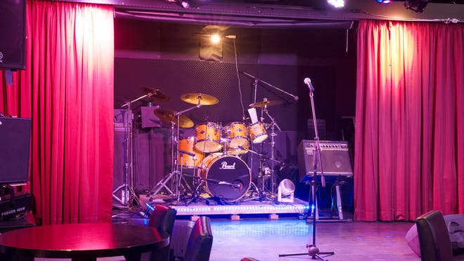 那覇市若狭にある使用用途多数のイベントスペースの写真2