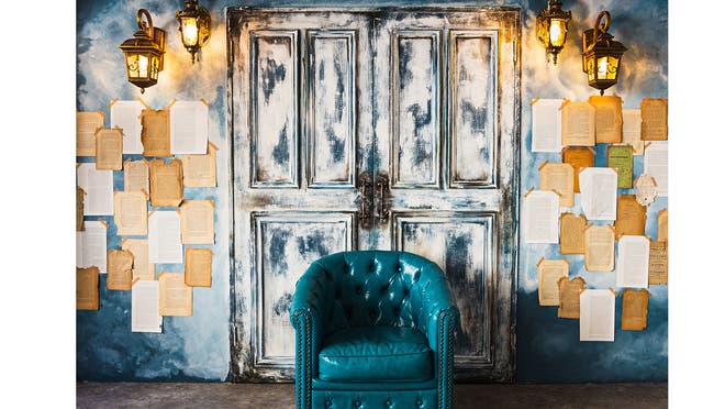 【ロビンスタジオ】 窓からの明るい自然光のあふれる空間 シャビーテイストを基調としたスタジオの写真2