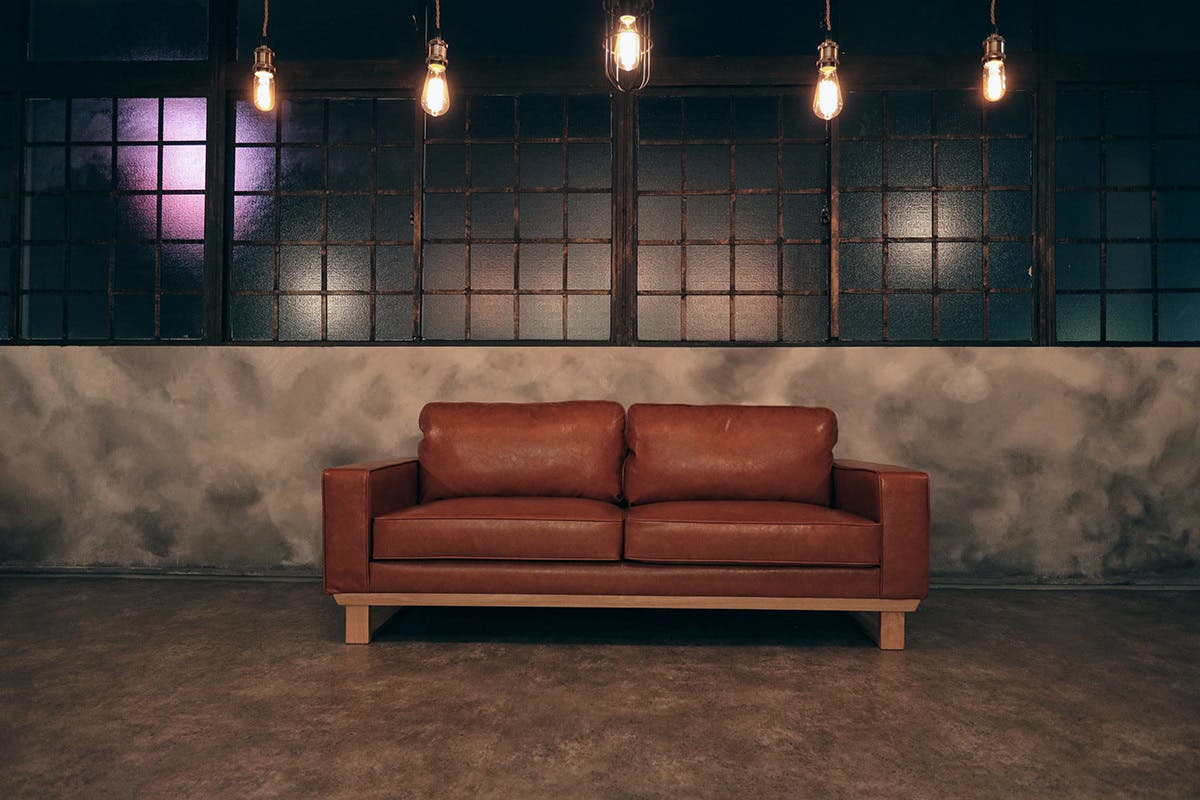 【ロビンスタジオ】 窓からの明るい自然光のあふれる空間 シャビーテイストを基調としたスタジオの写真12